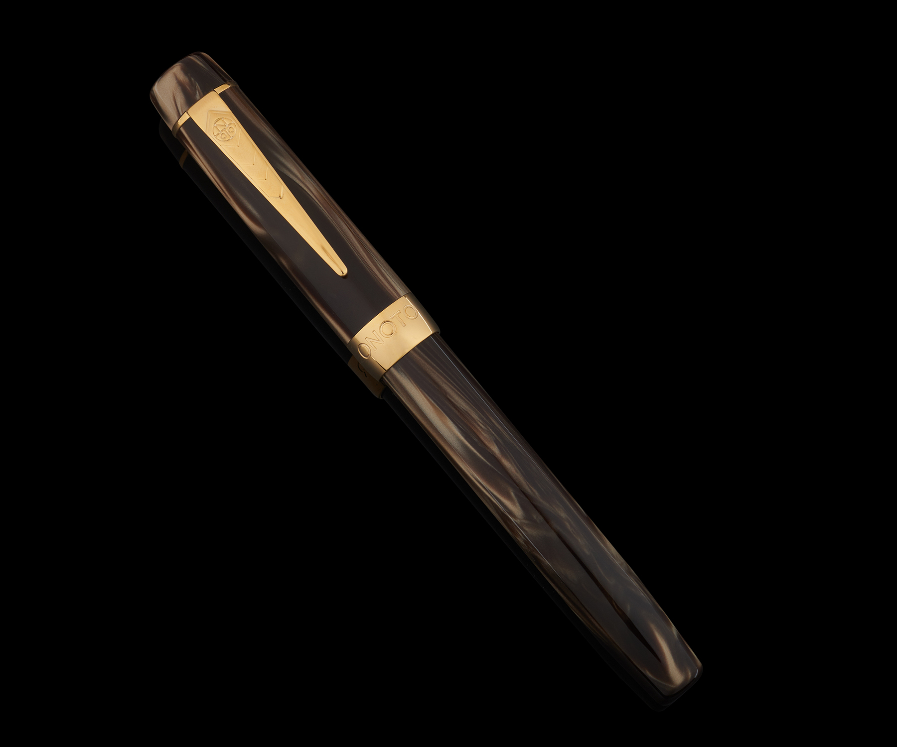 Scholar Chestnut Pearl Fountain Pen | Onoto The Pen